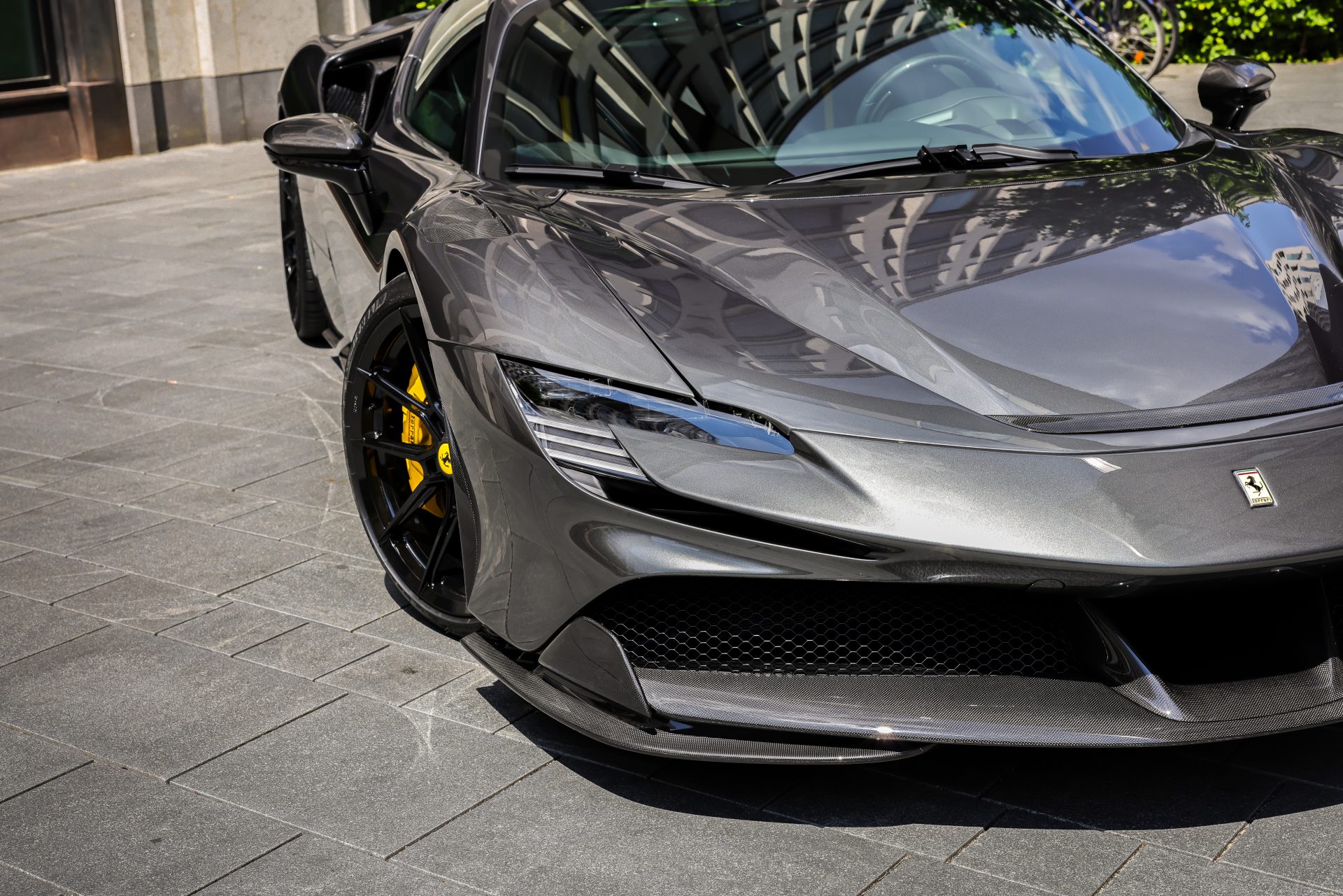Ferrari SF90 NOVITEC – Black Fox Motors
