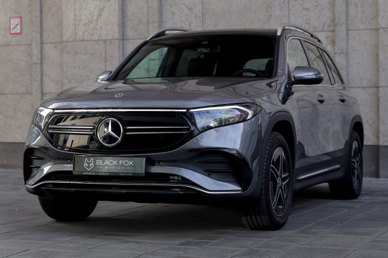 Mercedes-Benz – Black Fox