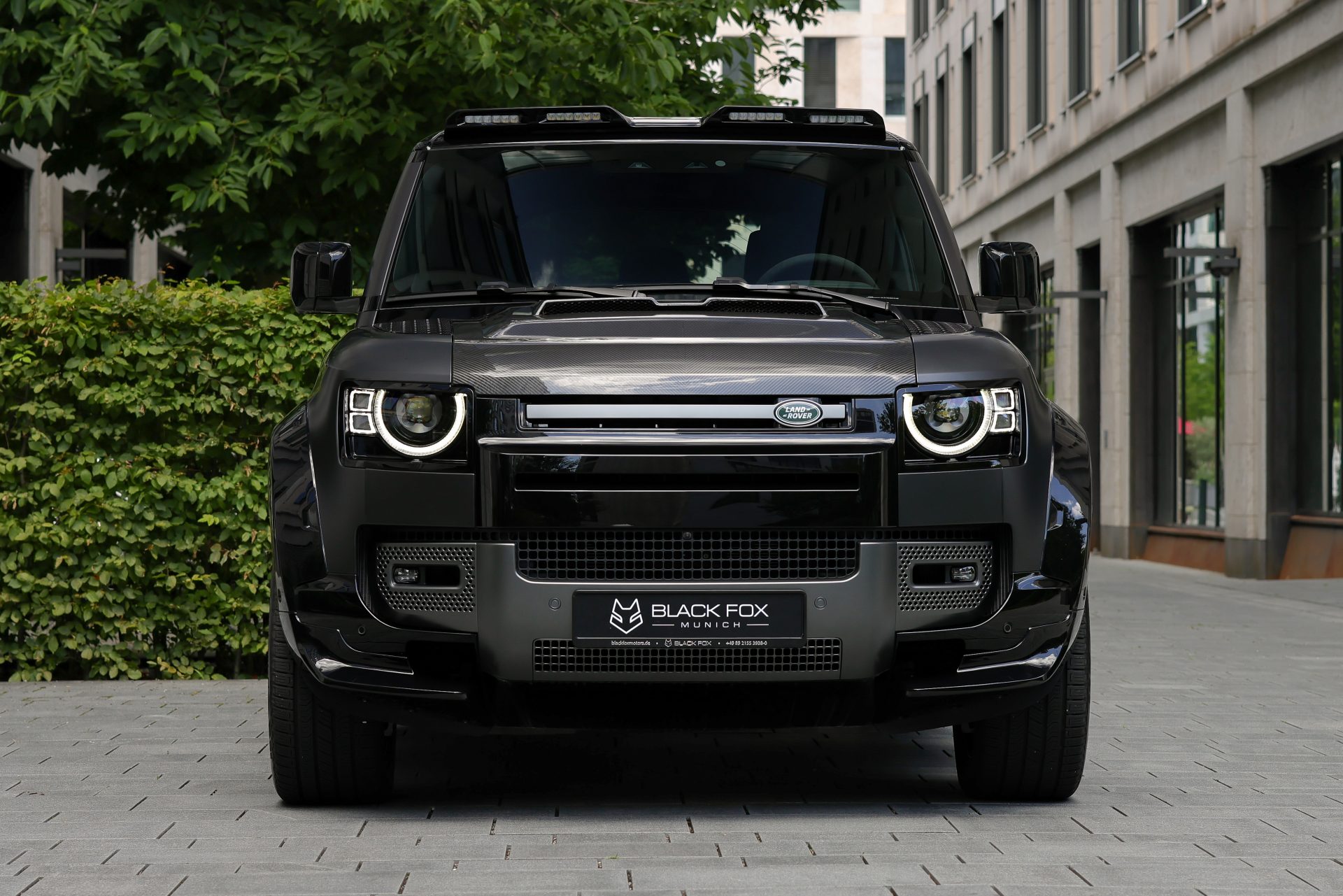 Land Rover Defender P525 V8 for Sale | Black Fox Munich